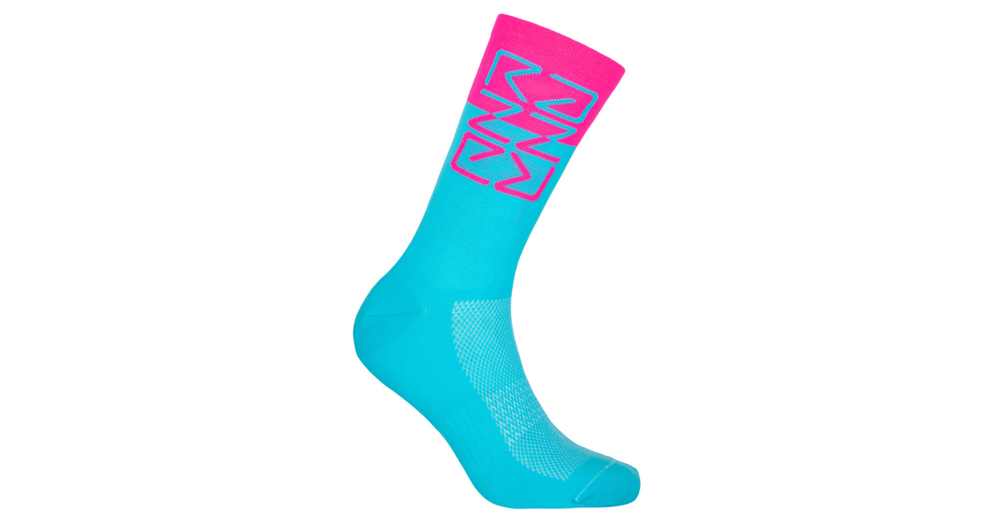 PELLS Razzer Cyan/Pink Socks | Pells.eu